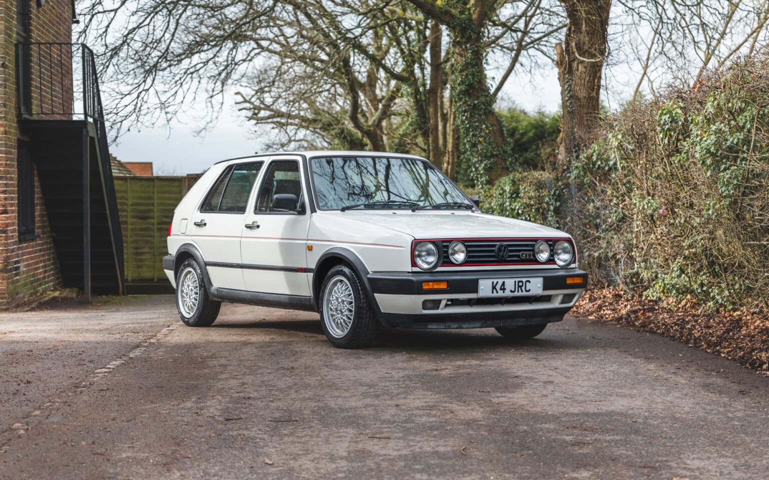 Resurrecting an Icon | Volkswagen Golf GTI MK2 - Hero Motor Company